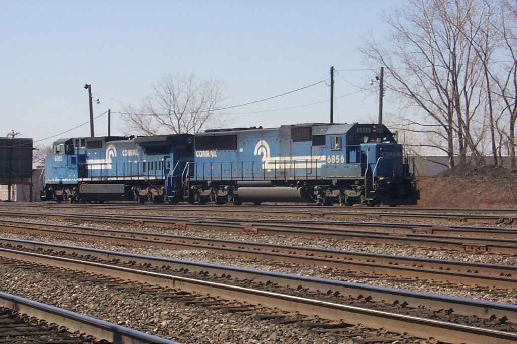 Conrail sd60 6856